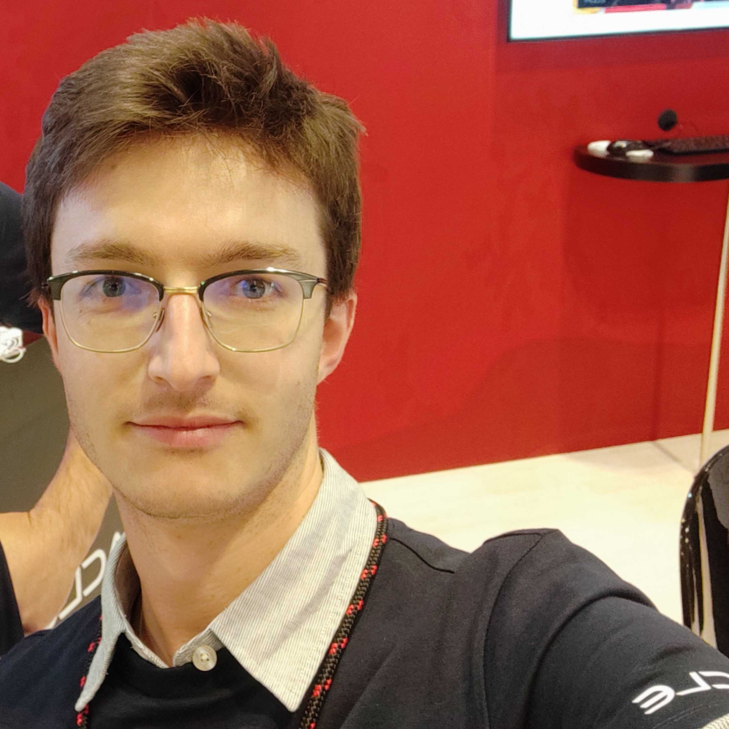 Developing an AI driven Analytics Assistant on OCI using your preferred LLM